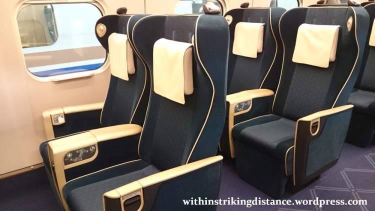 02Jul15 002 JR East Hokuriku Shinkansen E7 Series Train Set F15 Green ...