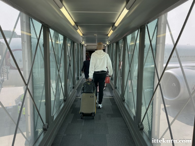 Terminal Report: A 10-Hour Transit at Doha’s Hamad International ...