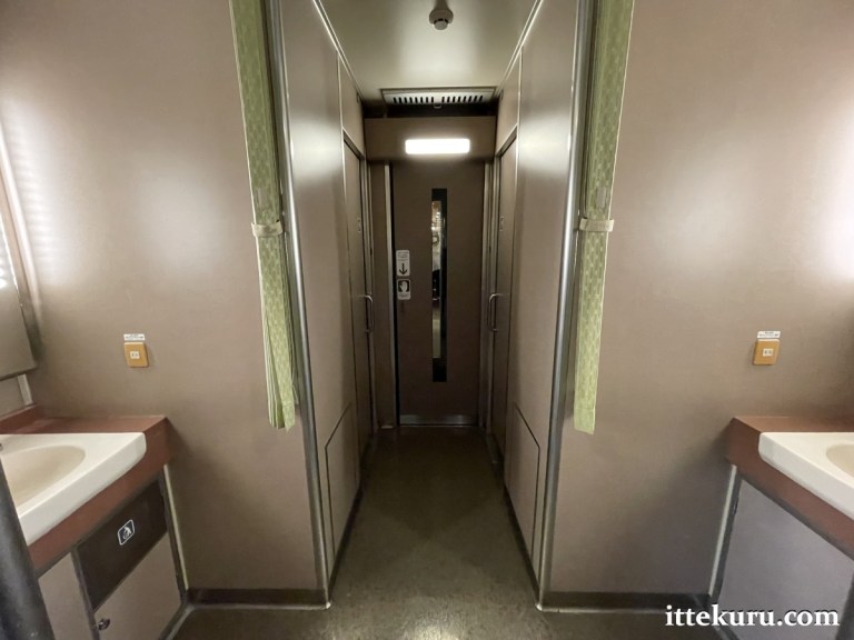 Rail Report: Tōkyō to Takamatsu on Japan’s “Sunrise Seto” Sleeper Train ...